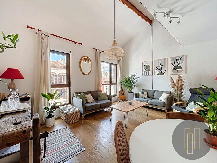 Villefranche-sur-Saône, Centre-ville : Appartement 3 pièces à louer