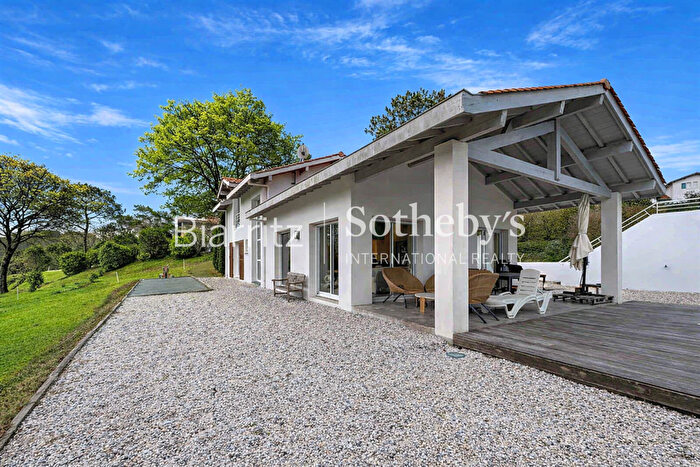 Maison à vendre - Arcangues - 6 pièces - 4 chambres