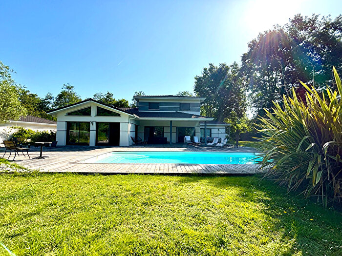 Saint-Jean-dIllac : Maison 6 pièces à vendre