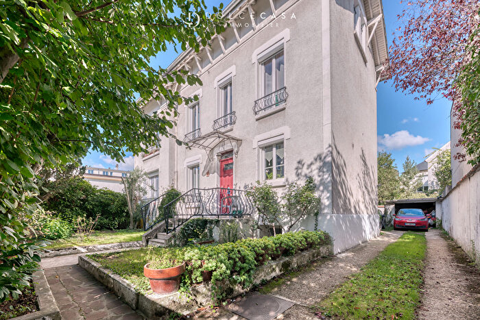 Maison à vendre - Bry-sur-Marne, Centre-ville, Gare - 6 pièces - 4 chambres