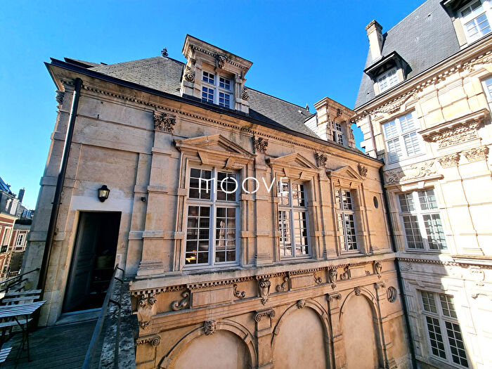 Appartement à vendre - Rouen, Vieux Marché, Cathédrale - 4 pièces - 2 chambres