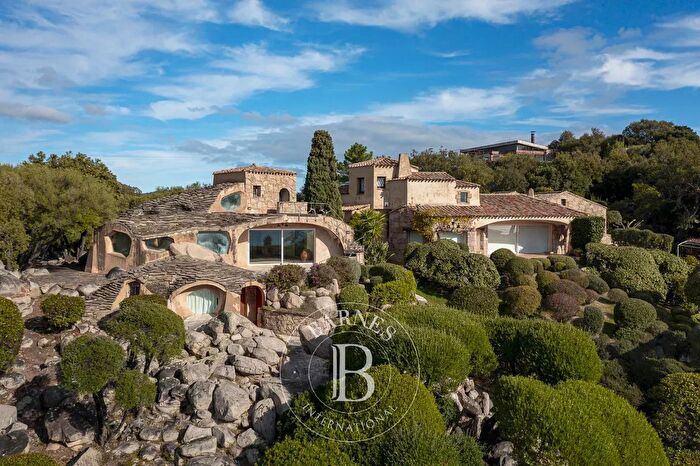 Maison à vendre - Zonza - 9 pièces - 4 chambres