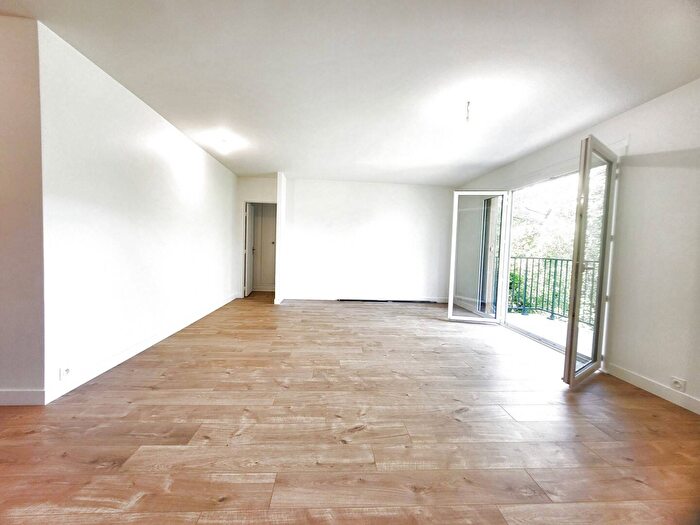 Appartement 2 pièces à louer à Bures-sur-Yvette