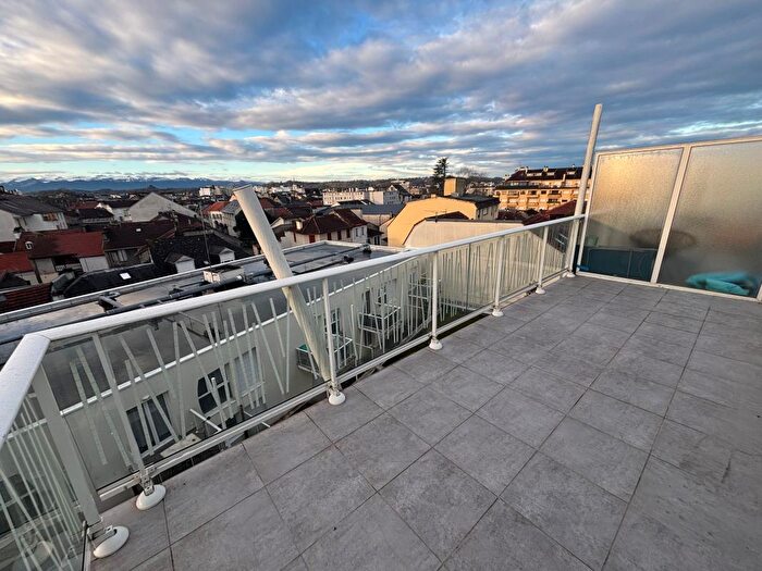 Appartement à vendre - Pau, Centre-ville - 3 pièces - 2 chambres