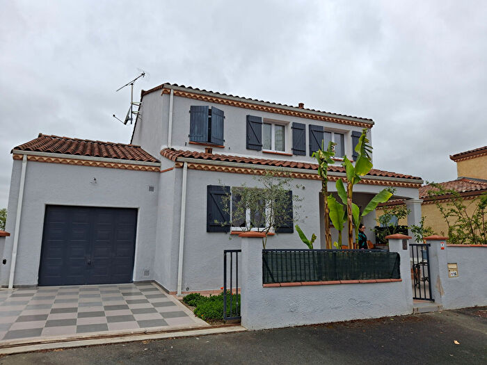 Maison à vendre - Gaillac - 6 pièces - 4 chambres