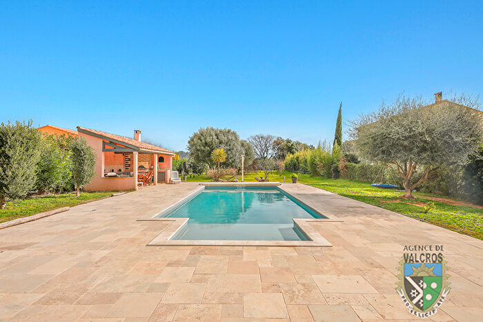 Maison à vendre - La Londe-les-Maures, Valcros, Alicastre, Haut Pansard, Bas Pansard, Le Pin - 6 pièces - 4 chambres