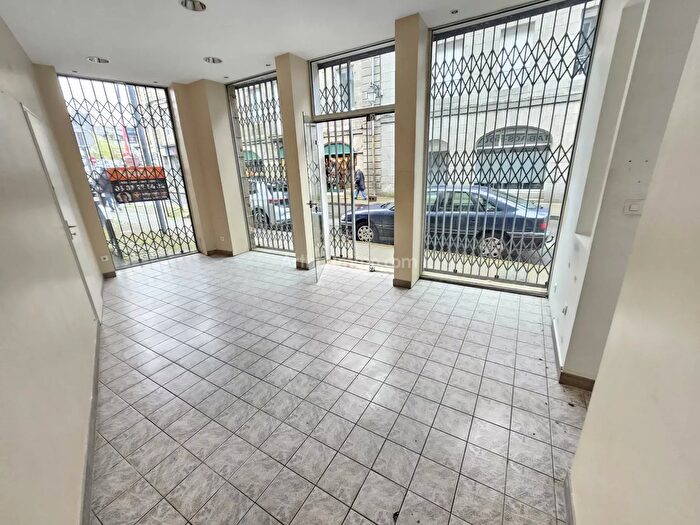 Appartement à vendre - Guingamp - 2 pièces - 1 chambre