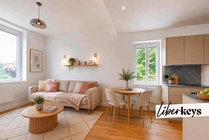 Caluire-et-Cuire, Margnolles, Rhône - Appartement 2 pièces à vendre