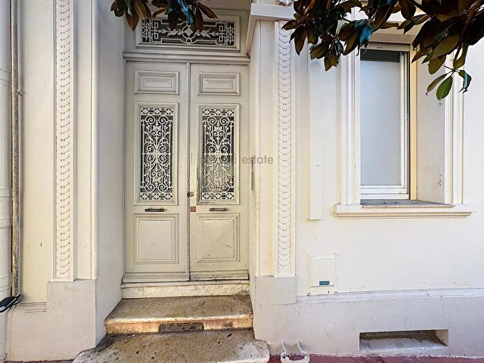 Cannes, Carnot : Appartement 2 pièces à vendre
