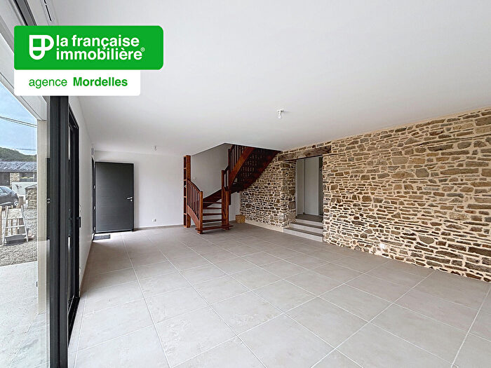 Saint-Senoux - Maison 5 pièces à louer