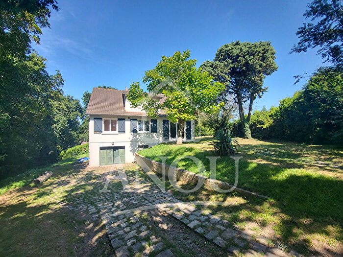 Maison à vendre - Moléans - 7 pièces - 5 chambres