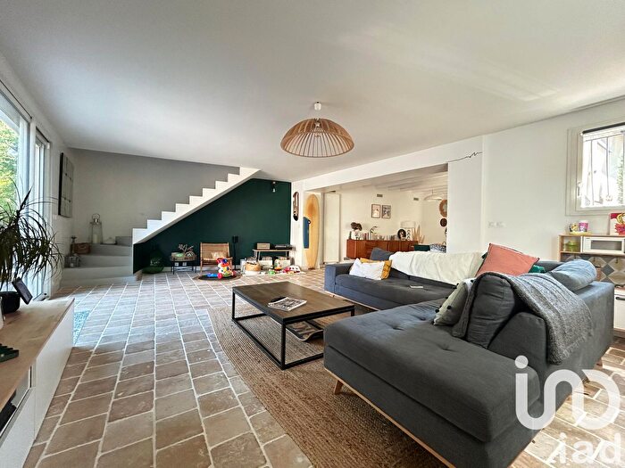 Maison à vendre - Montlhéry - 5 pièces - 3 chambres