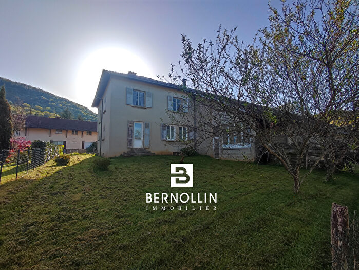 Maison 6 pièces à vendre à Pressiat