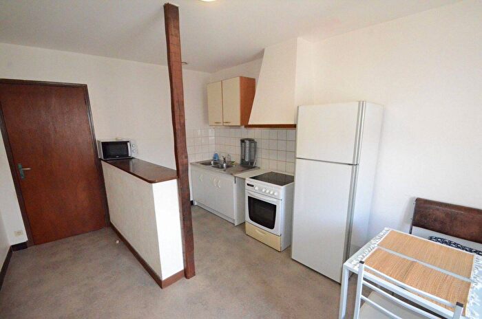 Appartement à louer - Roquecourbe - 2 pièces - 1 chambre