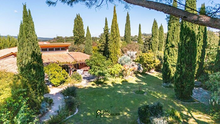 Maison 9 pièces à Uzès, à vendre