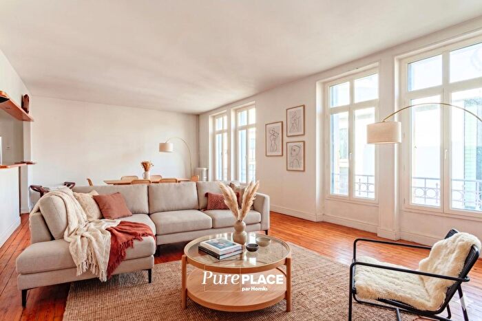 Appartement 4 pièces à vendre à Saint-Jean-de-Luz, Centre-ville