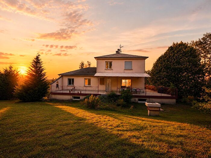 Maison 6 pièces à vendre à Le Bez