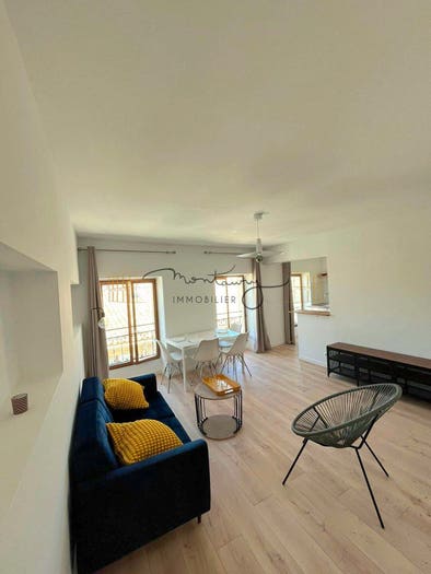 Nîmes : Appartement 2 pièces à louer