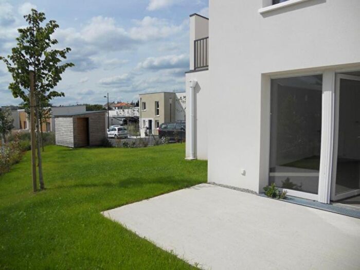 Saint-Herblain, Bourg : Maison 4 pièces à louer