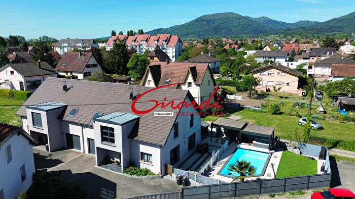 Maison à vendre - Soultz-Haut-Rhin - 6 pièces - 4 chambres