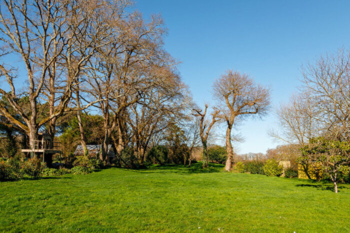 Maison à vendre - Saint-Molf - 10 pièces - 6 chambres