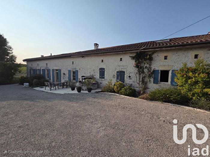 Maison à vendre - Saint-Germain-de-Vibrac - 6 pièces - 4 chambres