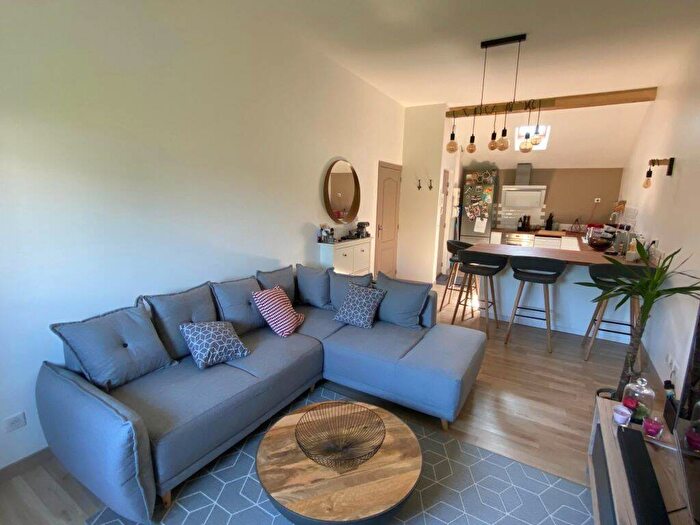 Appartement à louer - Chatrian, Le Raincy - 2 pièces - 1 chambre