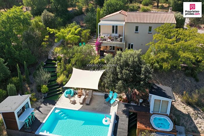 Esparron-de-Verdon : Maison 6 pièces à vendre