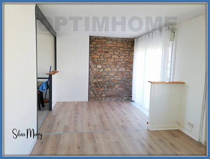 Maison à vendre - Landivisiau - 4 pièces - 3 chambres