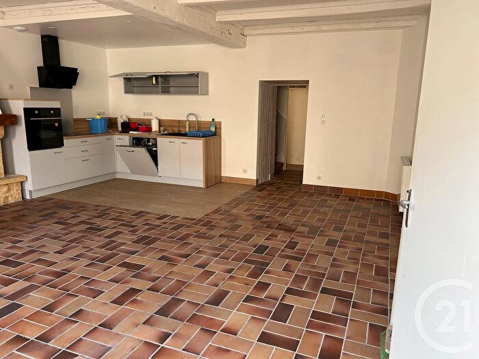 Maison à louer - Saintes, Centre-ville - 5 pièces - 3 chambres