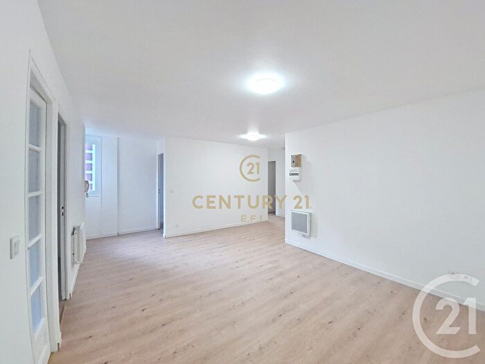 Appartement à louer - Noisy-le-Grand, Est - 2 pièces - 1 chambre