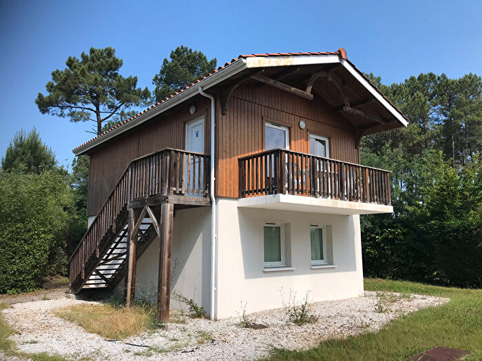Maisons à vendre et appartements à louer - 1