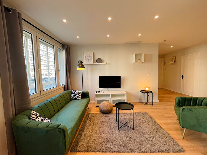 Appartement 5 pièces à louer - Lyon 8ème, Bachut, Transvaal