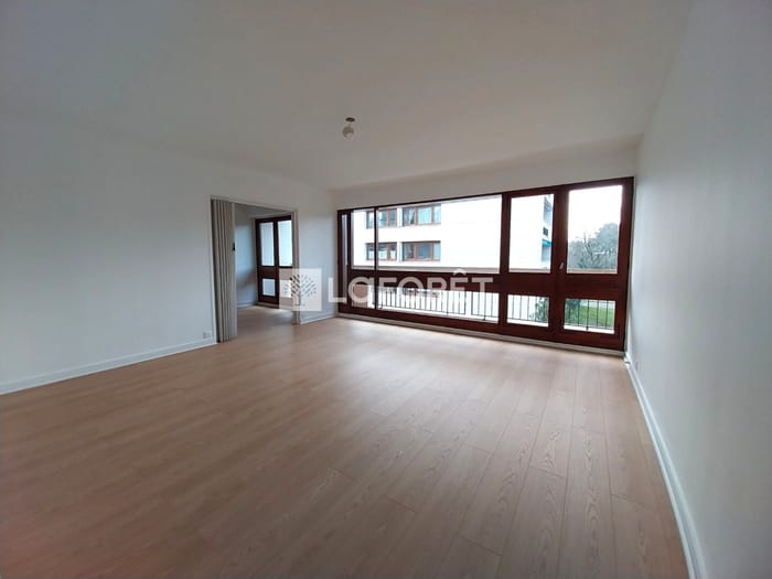 Appartement 3 pièces à louer à Pessac, CCLAPS, La Châtaigneraie