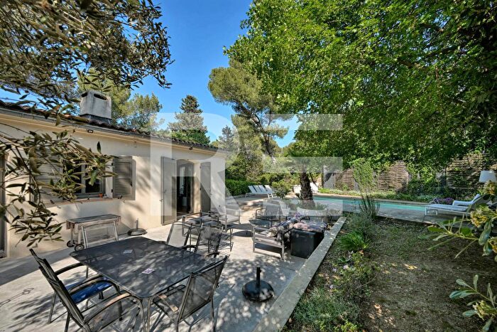 Maison 7 pièces à Nîmes, Puech du Teil, à vendre