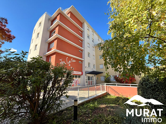 Appartement à vendre - Clermont-Ferrand, Saint-Jacques - 2 pièces - 1 chambre