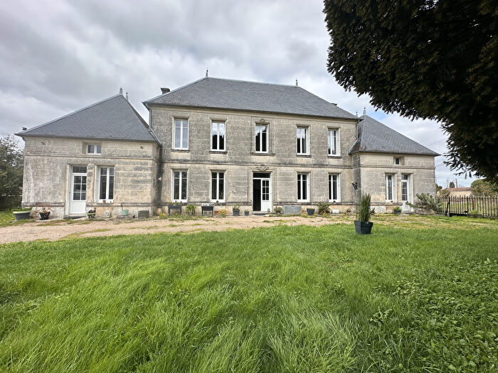 Maison à vendre - Sigogne - 10 pièces - 14 chambres