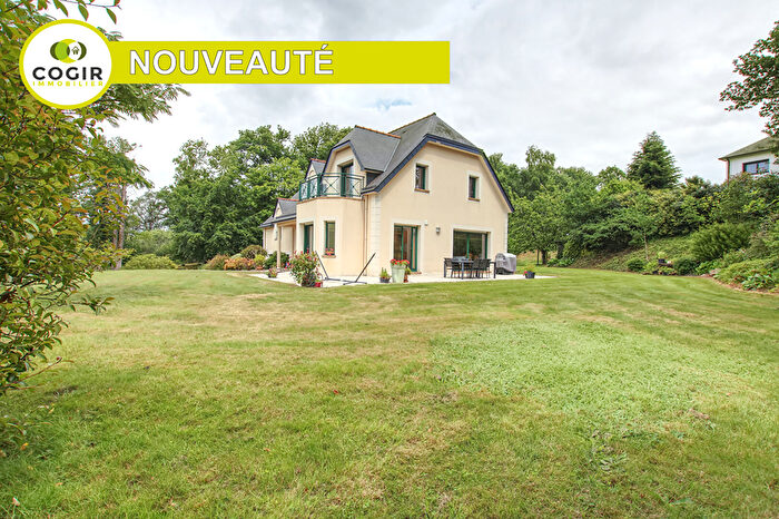 Maison à vendre - Vignoc - 8 pièces - 5 chambres