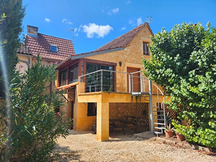 Maison à vendre - Montignac - 7 pièces - 3 chambres