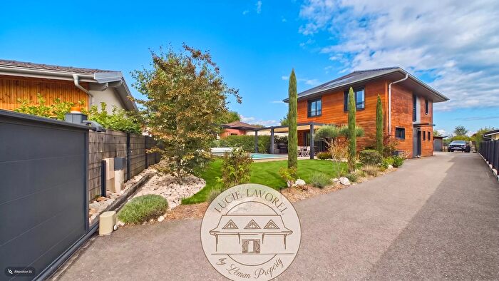 Maison 6 pièces à Veigy-Foncenex, à vendre