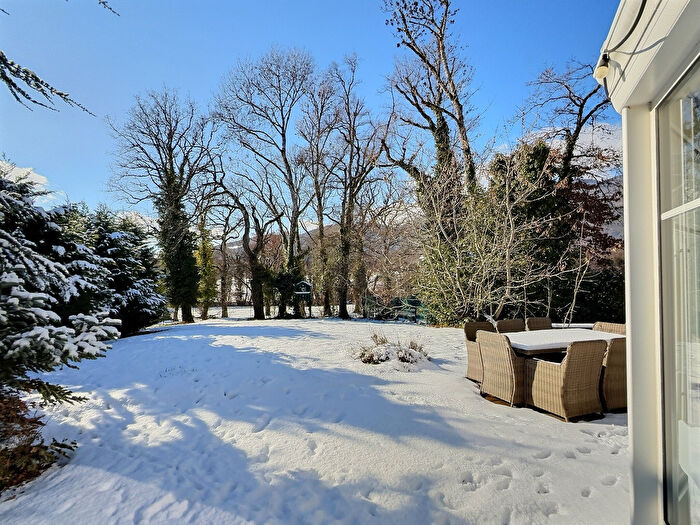 Maison à vendre - Divonne-les-Bains - 5 pièces - 4 chambres