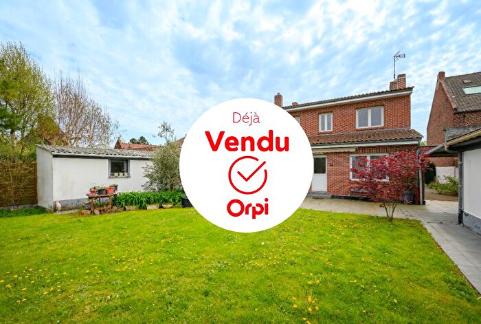 Maison à vendre - Guesnain - 6 pièces - 5 chambres