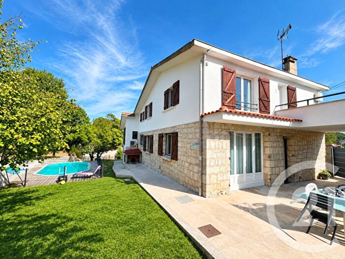 Maison 8 pièces à vendre à Lavelanet