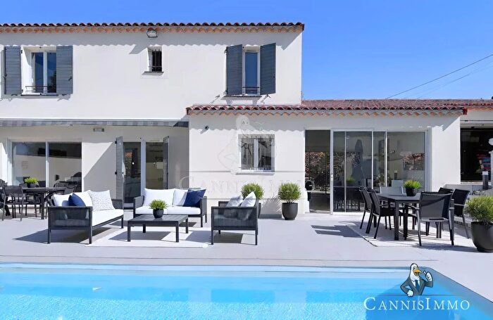 Maison 4 pièces à vendre - Mougins, Le Colombier, Colombe, Cabrières, Le Bordé