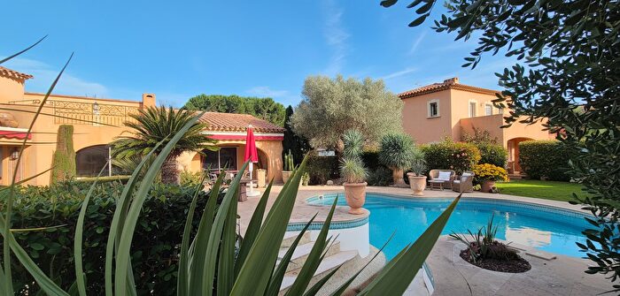 Maison à vendre - Saint-Cyprien, La Prade, La Vigie - 7 pièces - 3 chambres