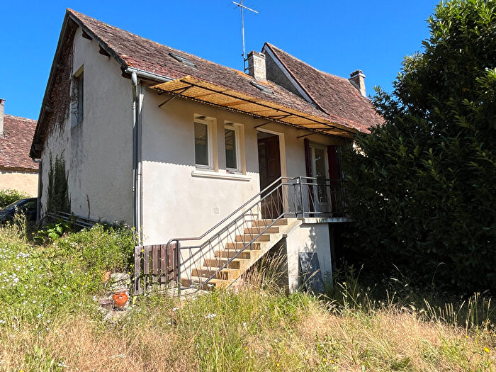 Saint-Pierre-de-Chignac - Maison 2 pièces à vendre