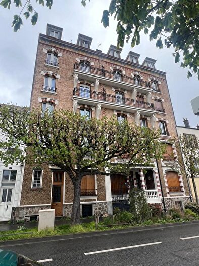 Appartement à louer - Les Marnaudes, Rosny-sous-Bois - 3 pièces - 2 chambres