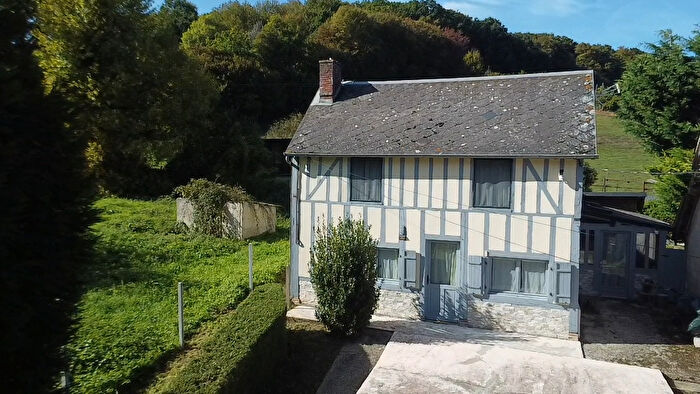 Maison 4 pièces à Saint-Martin-de-Bienfaite-la-Cressonnière, à vendre