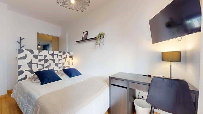 Bizillon-Centre Deux, Saint-Étienne : Appartement 1 pièce à louer