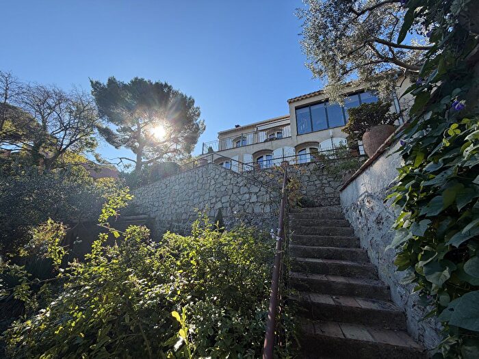 Maison à vendre - Sète, Saint-Clair - 8 pièces - 5 chambres